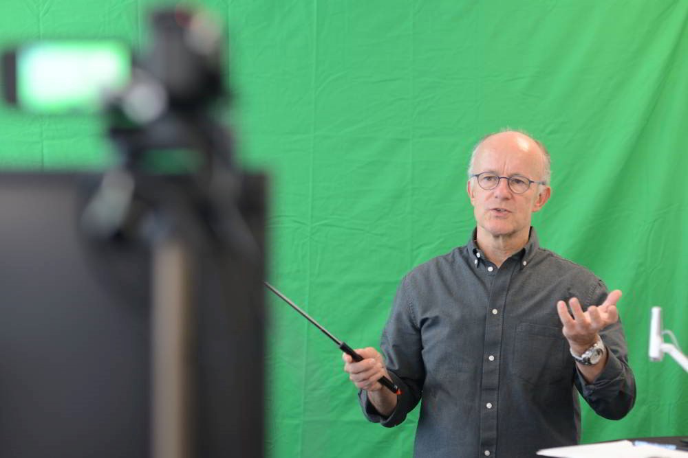 Baptism by fire for online training Dynamics and Modelling